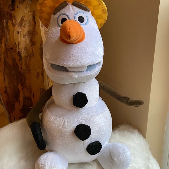 Toys | Olaf Plush | Poshmark